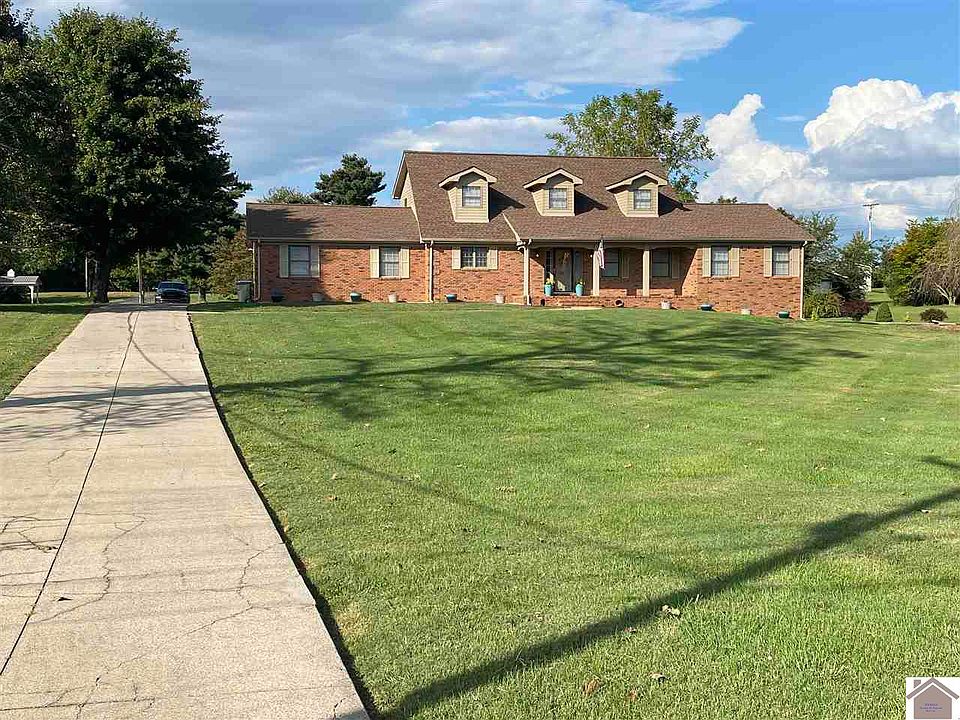 2189 Main St, Cadiz, KY 42211 | Zillow