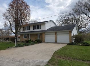 3317 Country Club Ln, Fort Madison, IA 52627 | MLS #6319436 | Zillow