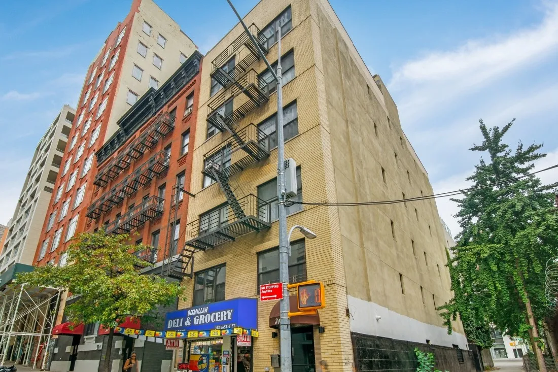 313 East 61st Street #4D in Lenox Hill, Manhattan | StreetEasy