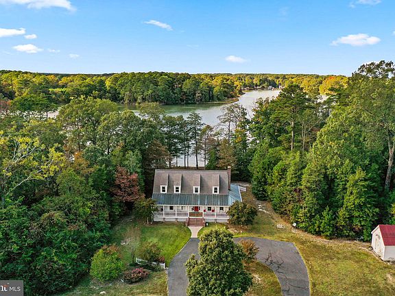 155 Edgewater Ln, Montross, VA 22520 | Zillow