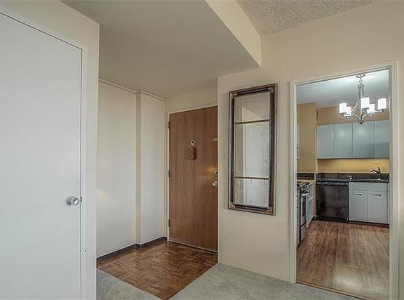 333 W Meyer Blvd APT 1105, Kansas City, MO 64113 | MLS #2241050 | Zillow