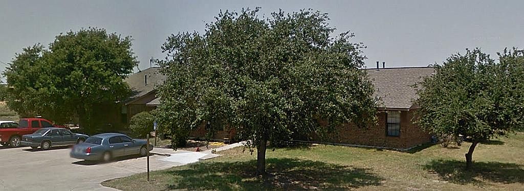 1000 S 8th St, Buckholts, TX 76518 | Zillow