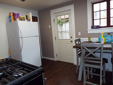 88 Market St, Saugerties, NY 12477 | Zillow