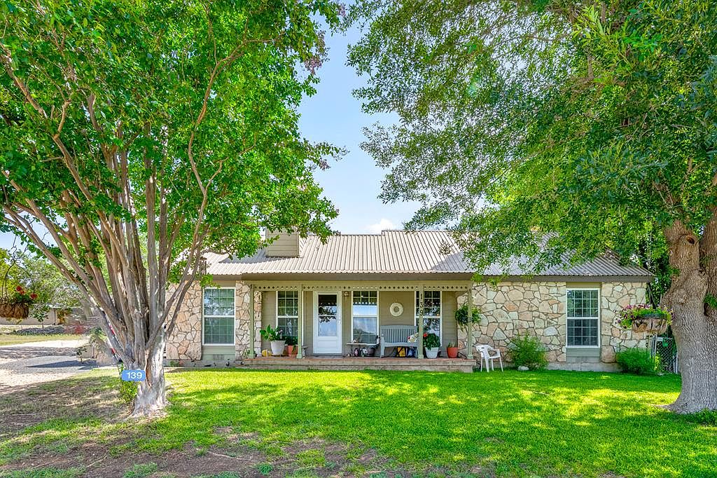 139/143 Eickenroht Rd, Ingram, TX 78025 | MLS #98120 | Zillow