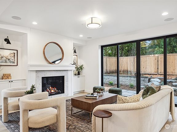 7021 127th Avenue NE, Kirkland, WA 98033 | Zillow