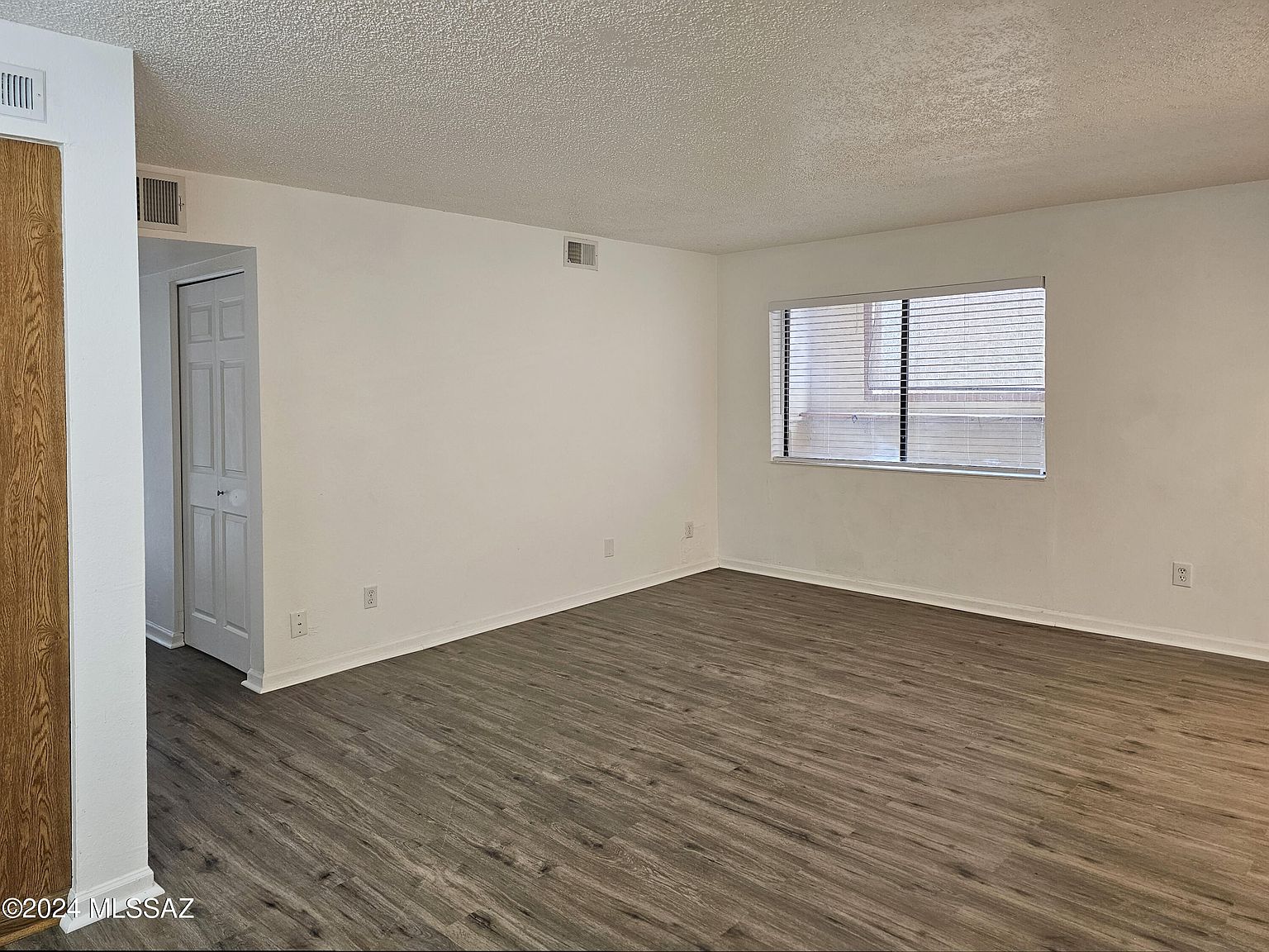 6325 N Barcelona Ln UNIT 703, Tucson, AZ 85704 | MLS #22400481 | Zillow
