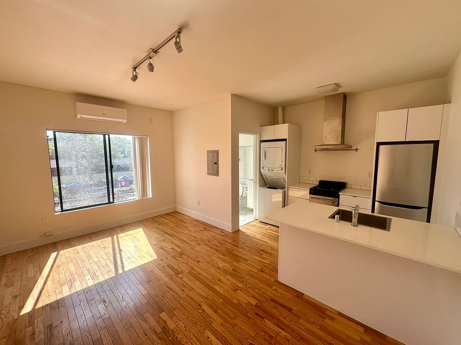807 N Madison Ave APT 8, Los Angeles, CA 90029 | Zillow