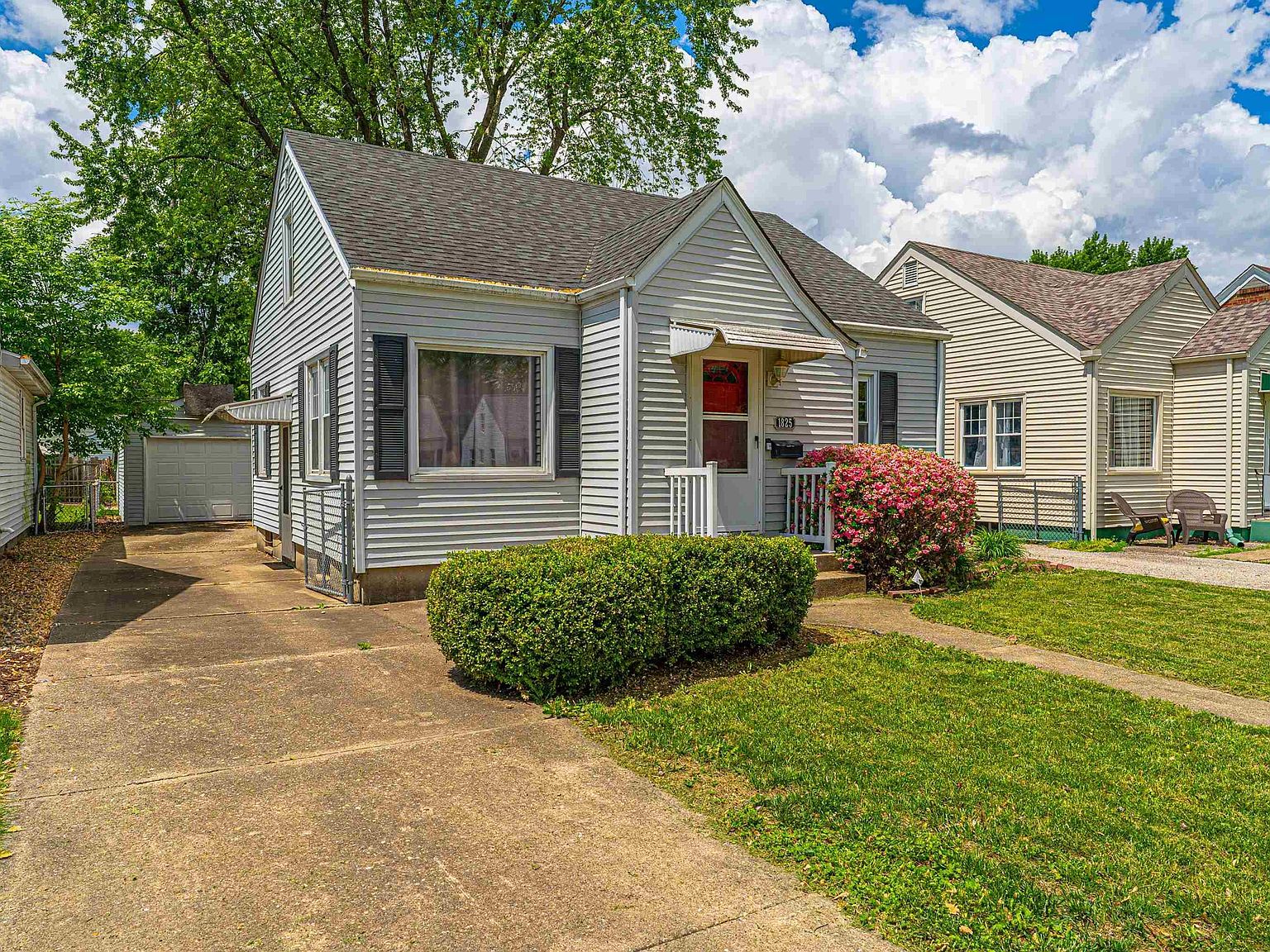 1825 N 22nd St, Springfield, IL 62702 | Zillow