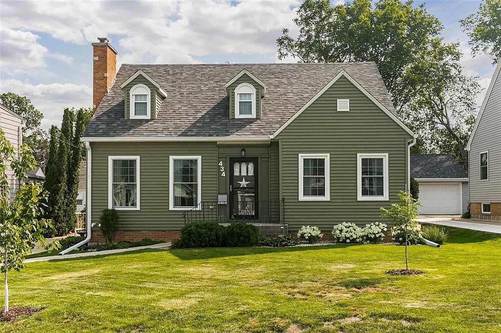 434 Dunreath Dr NE, Cedar Rapids, IA 52402 | Zillow