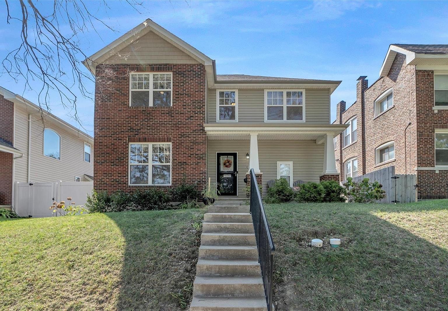 3244 Henrietta St, Saint Louis, MO 63104 | Zillow