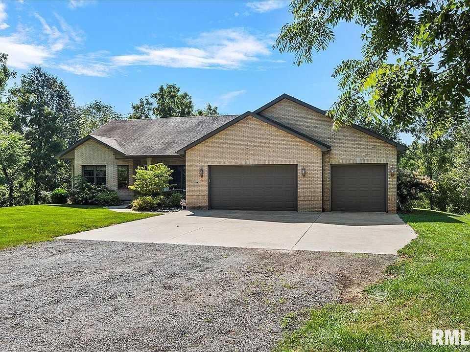 24 S Griffith Creek Rd, Mechanicsburg, IL 62545 | Zillow