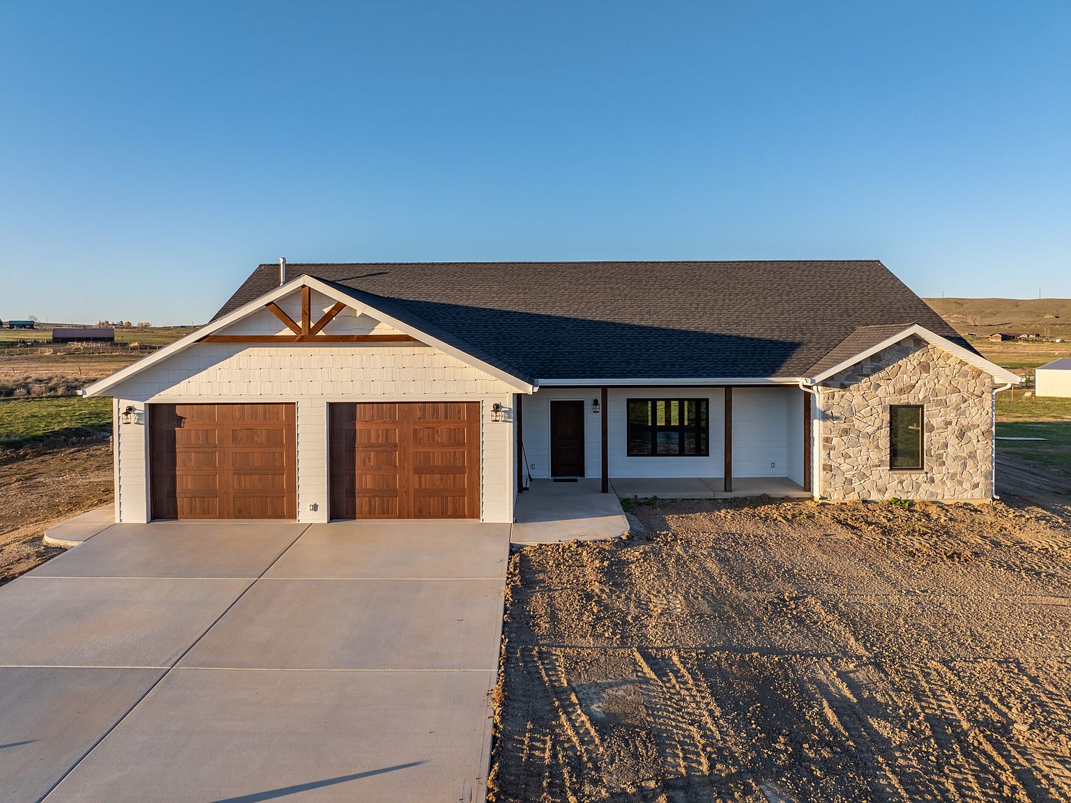 37 Lyons Valley Rd, Lander, WY 82520 | MLS #11271925 | Zillow