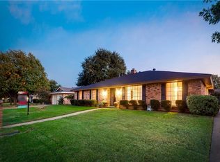 425 Brookview Dr, Hurst, TX 76054 | Zillow