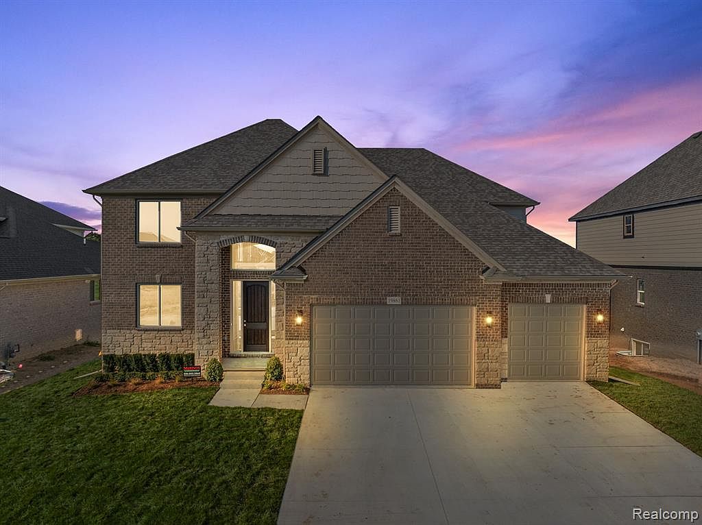19861 Tranquility Dr, Macomb, MI 48042 | Zillow