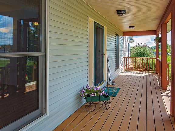 2136 Laurel Lindale Rd, New Richmond, OH 45157 | Zillow