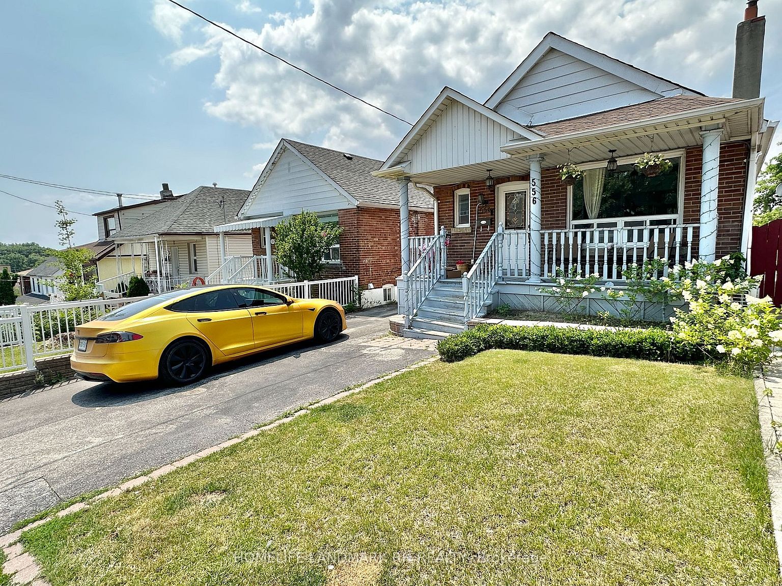 556 Caledonia Rd, Toronto, ON M6E 4V4 | Zillow