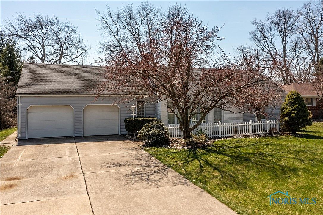 5734 Seaman Rd, Oregon, OH 43616 | Zillow