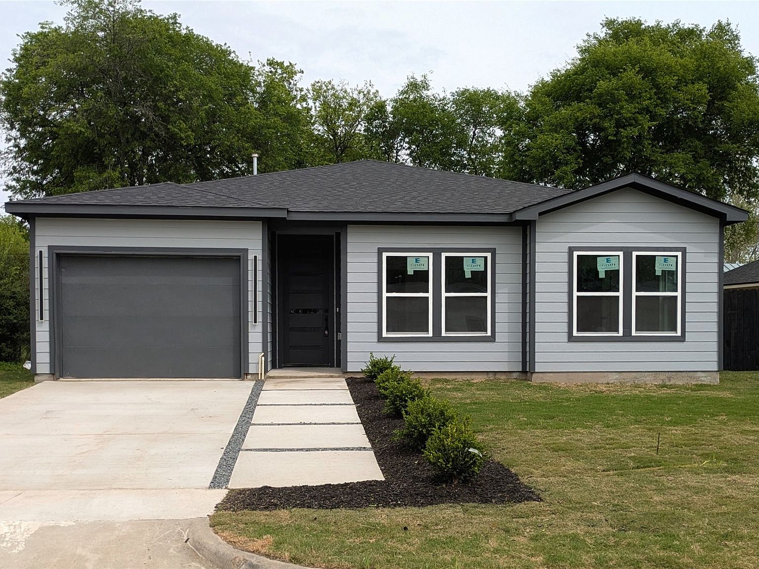 5629 Lester Granger St, Fort Worth, TX 76112 | MLS #20896837 | Zillow