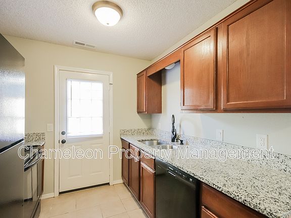 3407 SW Victoria Pl APT 1, Bentonville, AR 72712 | Zillow