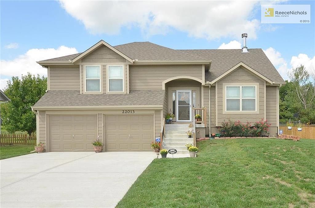 22013 S Falcon Ridge Dr, Spring Hill, KS 66083 | Zillow