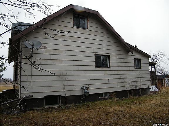 203 1st AVENUE N, Pilger, SK S0K 3G0 | MLS #SK968663 | Zillow