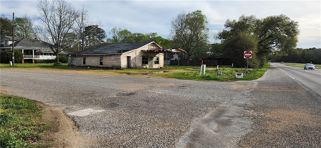 10 E Cady Ave #0, Glenmora, LA 71433 | Zillow