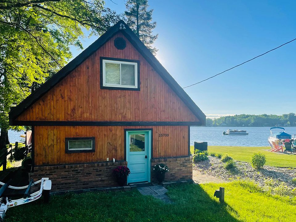15703 Pretty Lake Dr, Mecosta, MI 49332 | Zillow