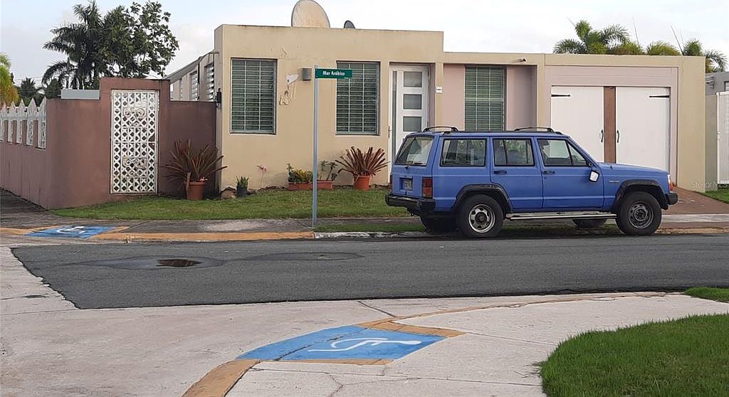 J1 Vista Al Mar Arabico St, Catano, PR 00962 | Zillow