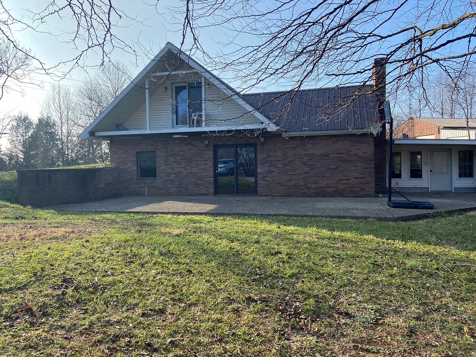 9830 Hodgenville Rd, Summersville, KY 42782 | Zillow
