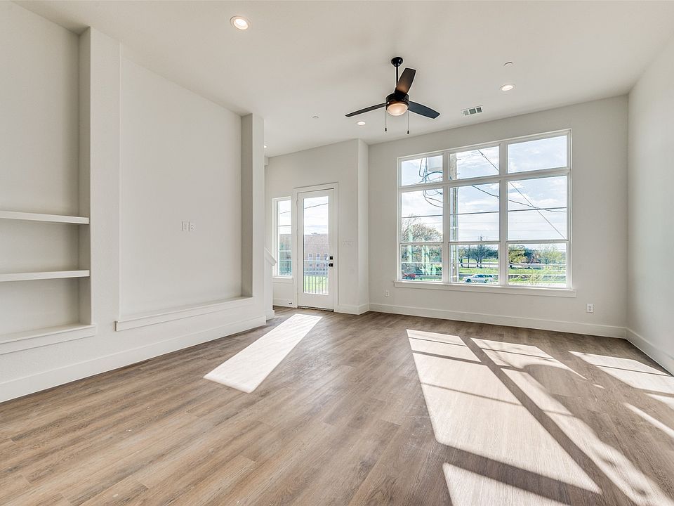 13325 Bee St Dallas TX | Zillow