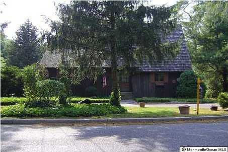 425 Green Grove Rd, Tinton Falls, NJ 07712 | Zillow