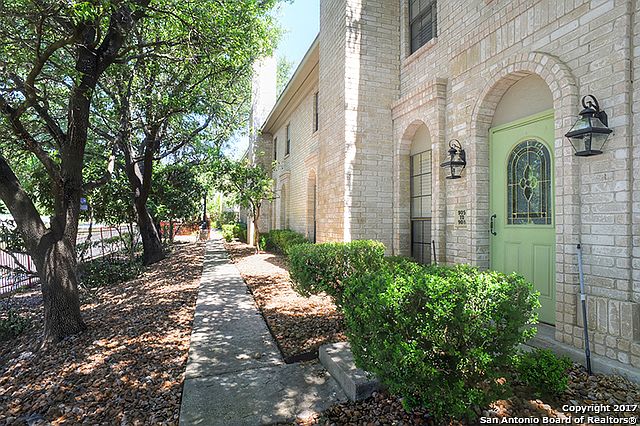 8415 Fredericksburg Rd APT 907, San Antonio, TX 78229 | Zillow