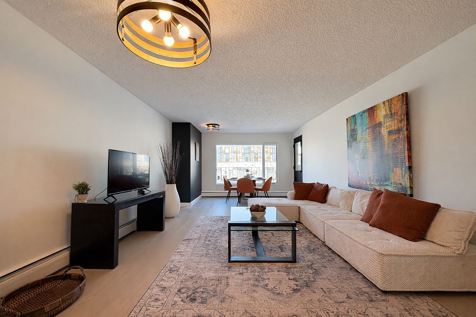 2315 15th St SW #B301, Calgary, AB T2T 5V4 | Zillow