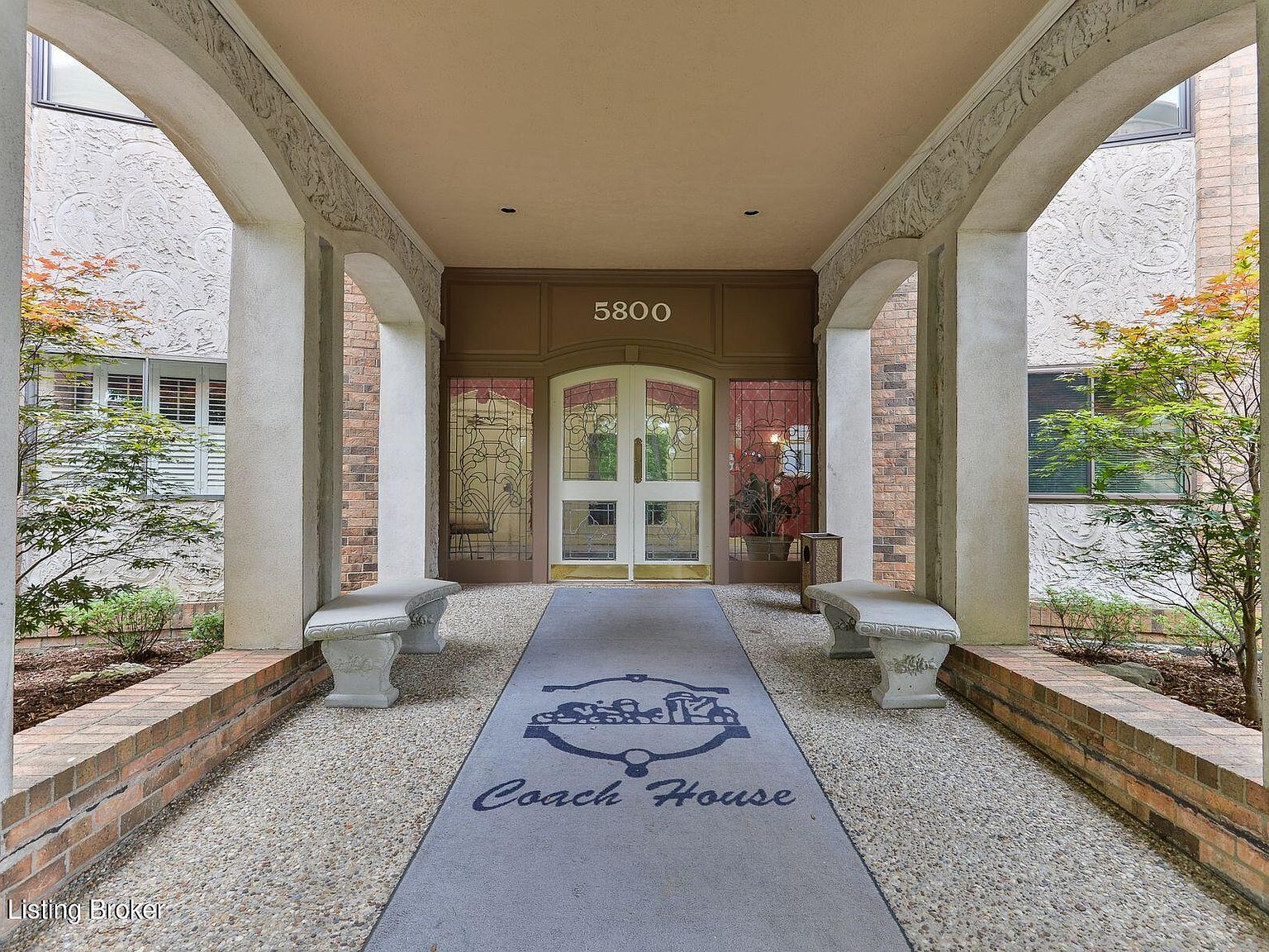 5800 Coach Gate Wynde APT 270A, Louisville, KY 40207 | Zillow