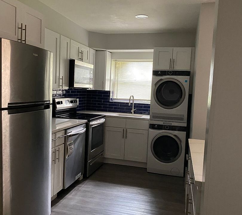 2525 S 5th Street - Ackerman Apartment Rentals - Allentown, PA | Zillow