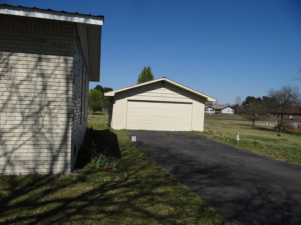 10244 Boyce Manor Cir, Dardanelle, AR 72834 | Zillow