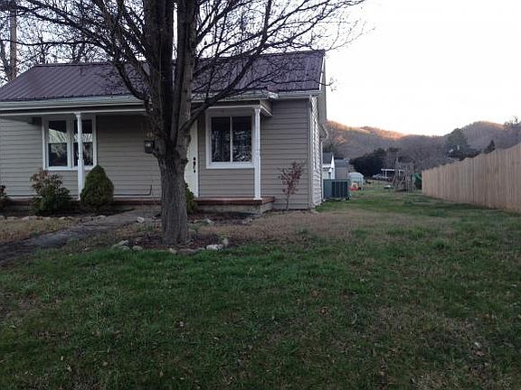 430 Kentucky St, Erwin, TN 37650 | Zillow