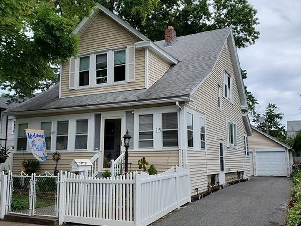 15 Meredith St, Springfield, MA 01108 | Zillow