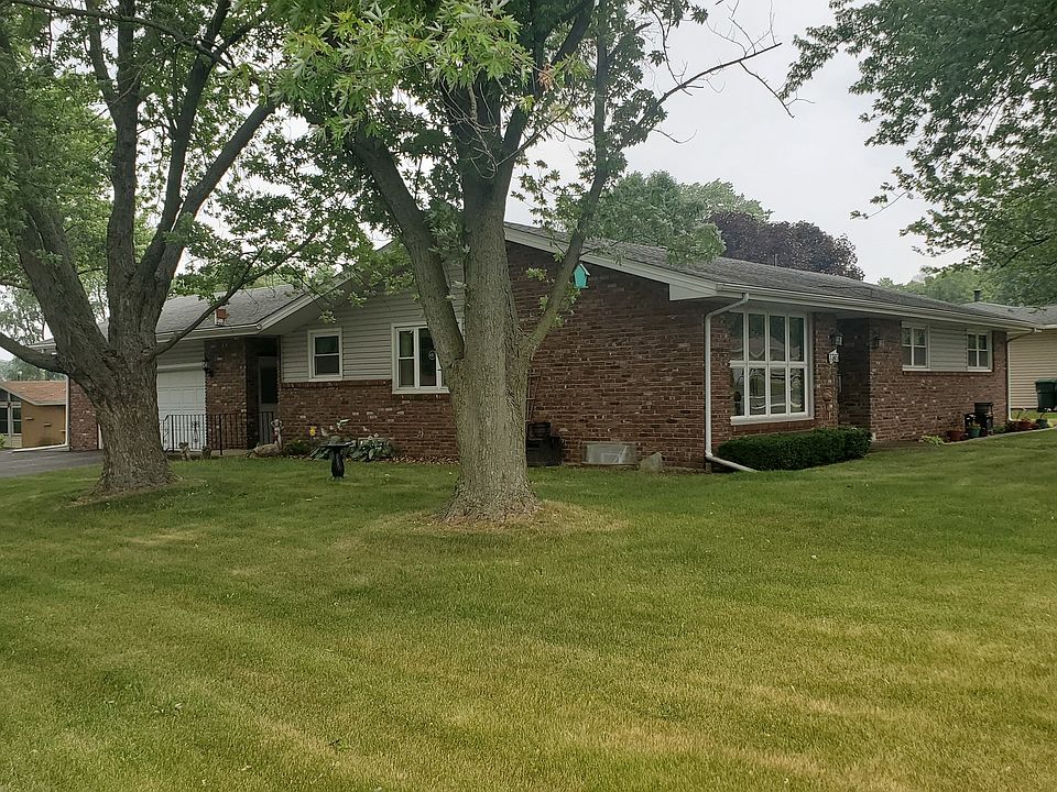 3285 N Linda Dr, Bourbonnais, IL 60914 | MLS #11822360 | Zillow