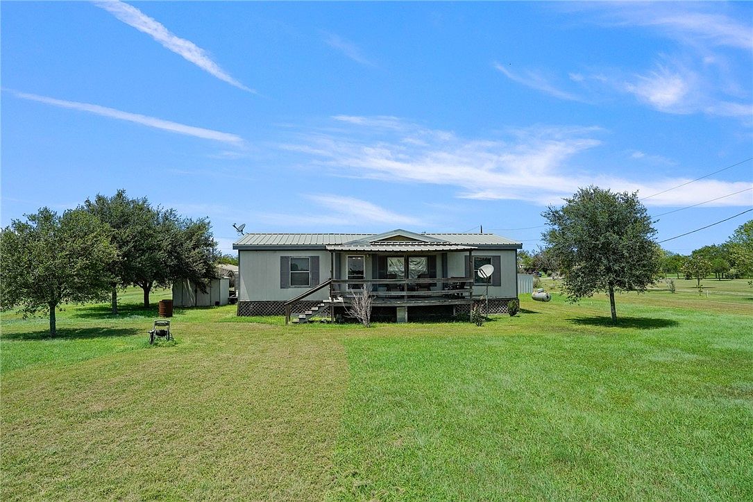21161 County Road 1492, Mathis, TX 78368 | Zillow