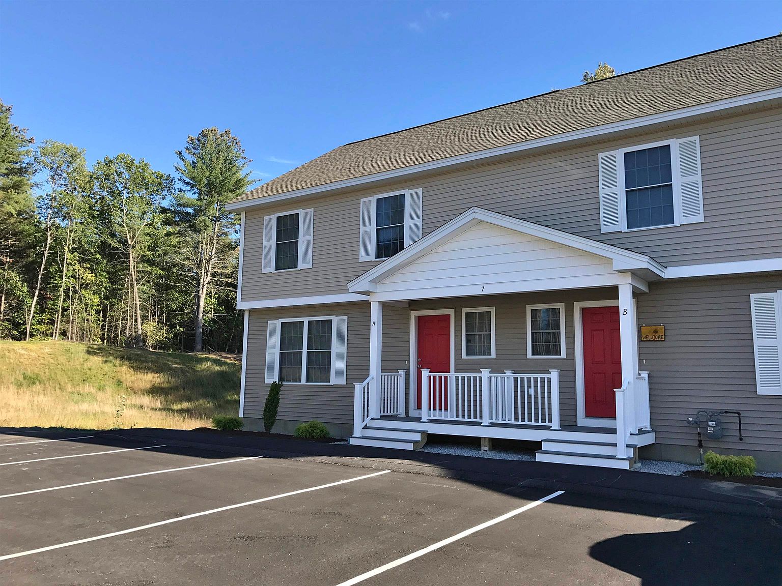 7 Red Oak Way Unit 7B, Concord, NH 03303 | Zillow