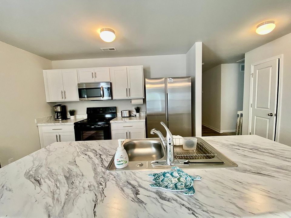 4818 Abbington Oaks Way SE, Southport, NC 28461 | Zillow