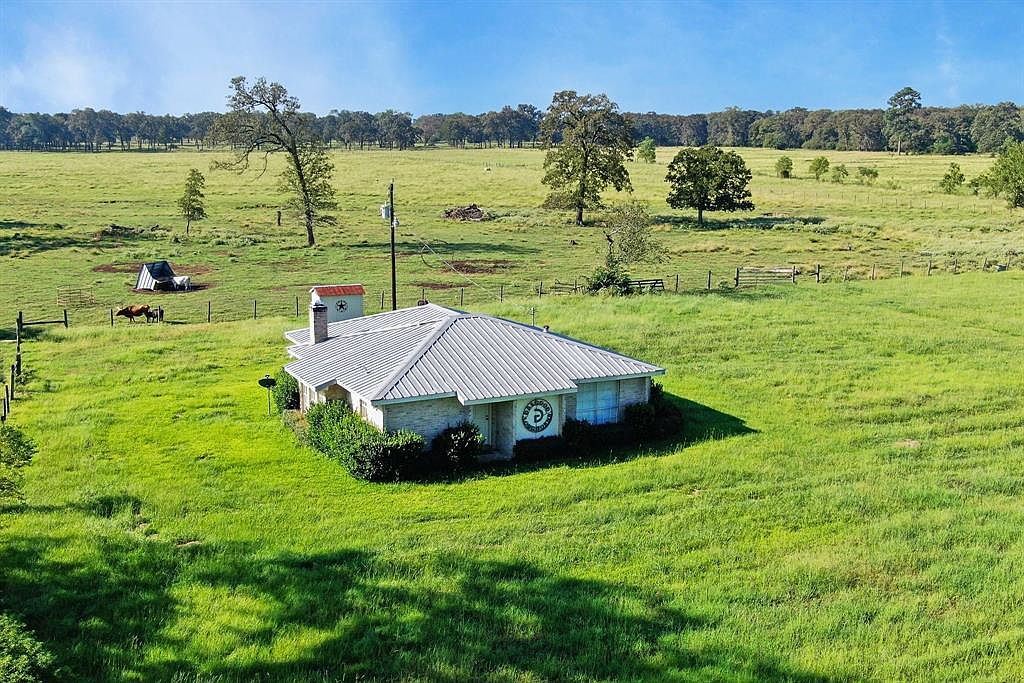 29577 Howell Rd, Waller, TX 77484 | Zillow