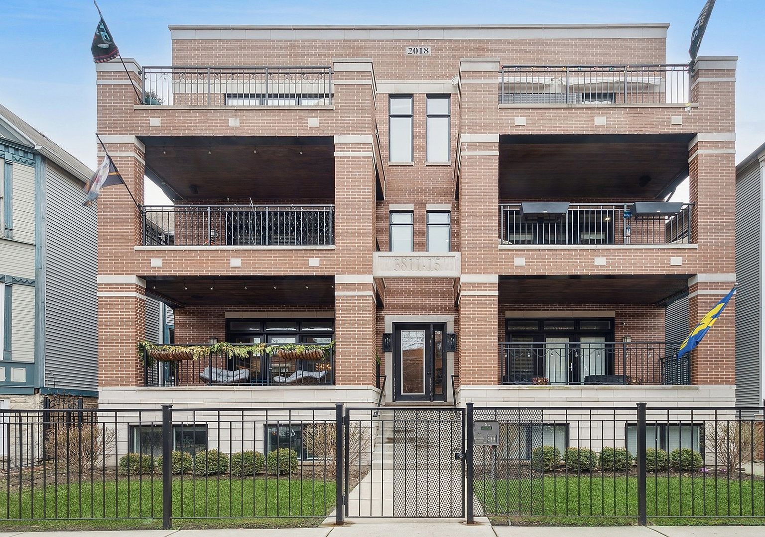 3813 N Kenmore Ave #2S, Chicago, IL 60613 | Zillow