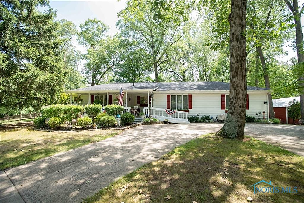 10555 Reed Rd, Monclova, OH 43542 | Zillow