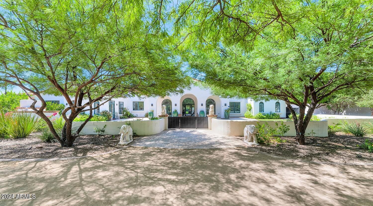 5330 N Palo Cristi Rd, Paradise Valley, AZ 85253 | MLS #6653467 | Zillow