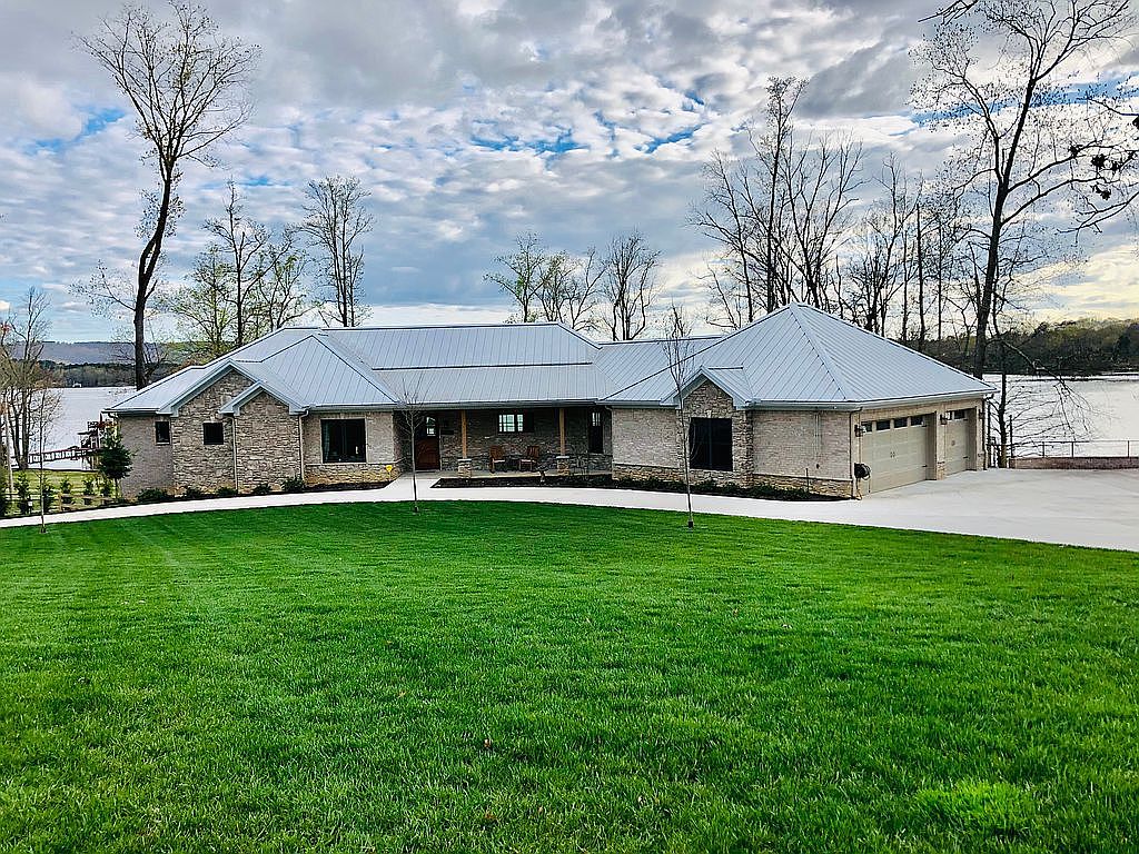 1906 1/2 Roseberry Dr, Scottsboro, AL 35769 | Zillow