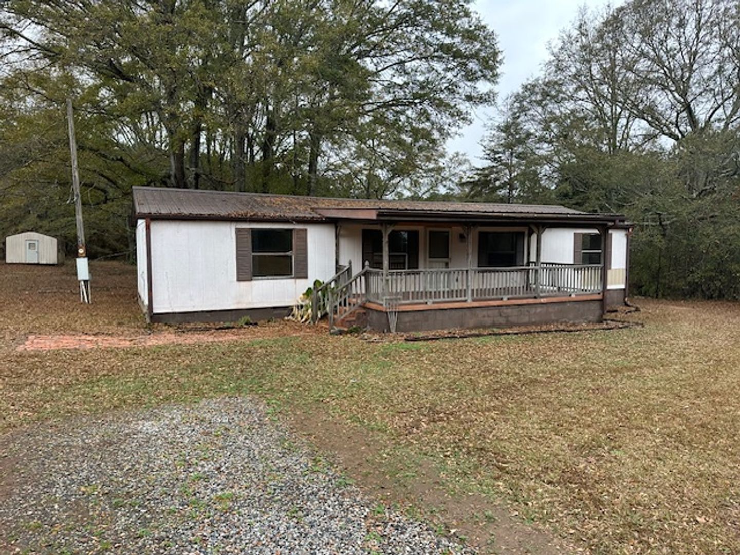 98 Alexander Rd S, Grantville, GA 30220 | Zillow