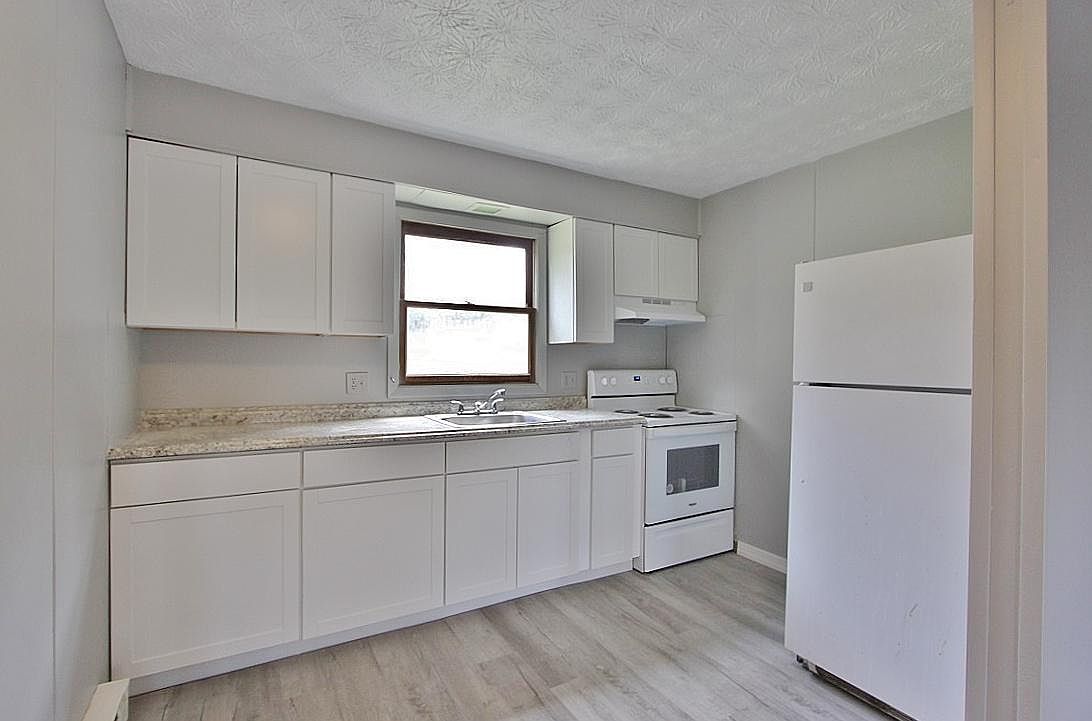 1037 Aquetuck Rd #39, Ravena, NY 12143 | Zillow