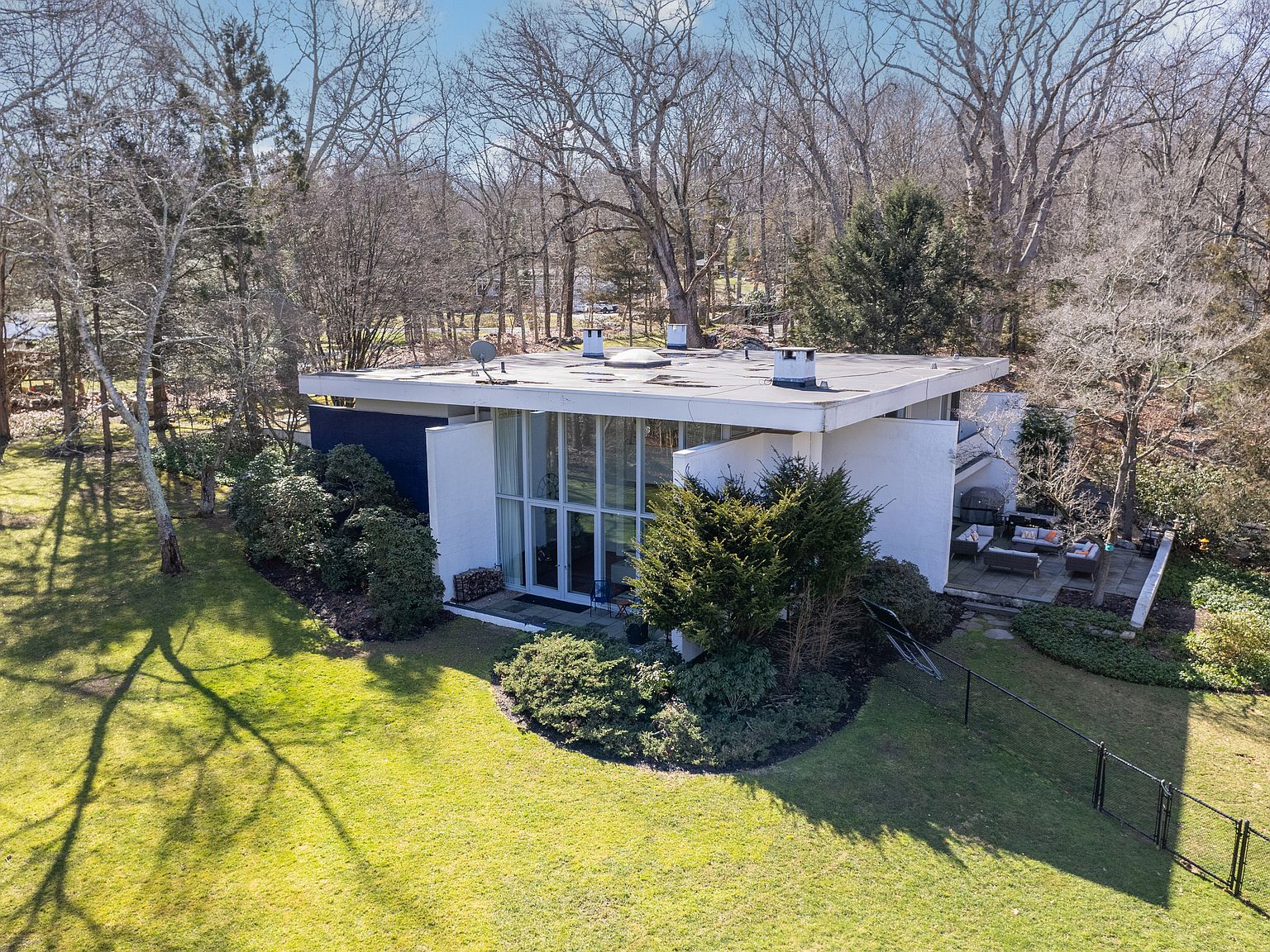 17 Pine Ridge Rd, Woodbridge, CT 06525 | Zillow